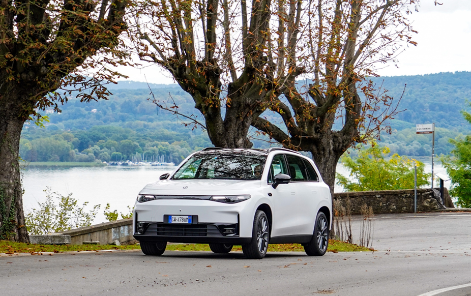 Leapmotor C10 REEV | Komfortowy, rodzinny SUV z technologią Range ...